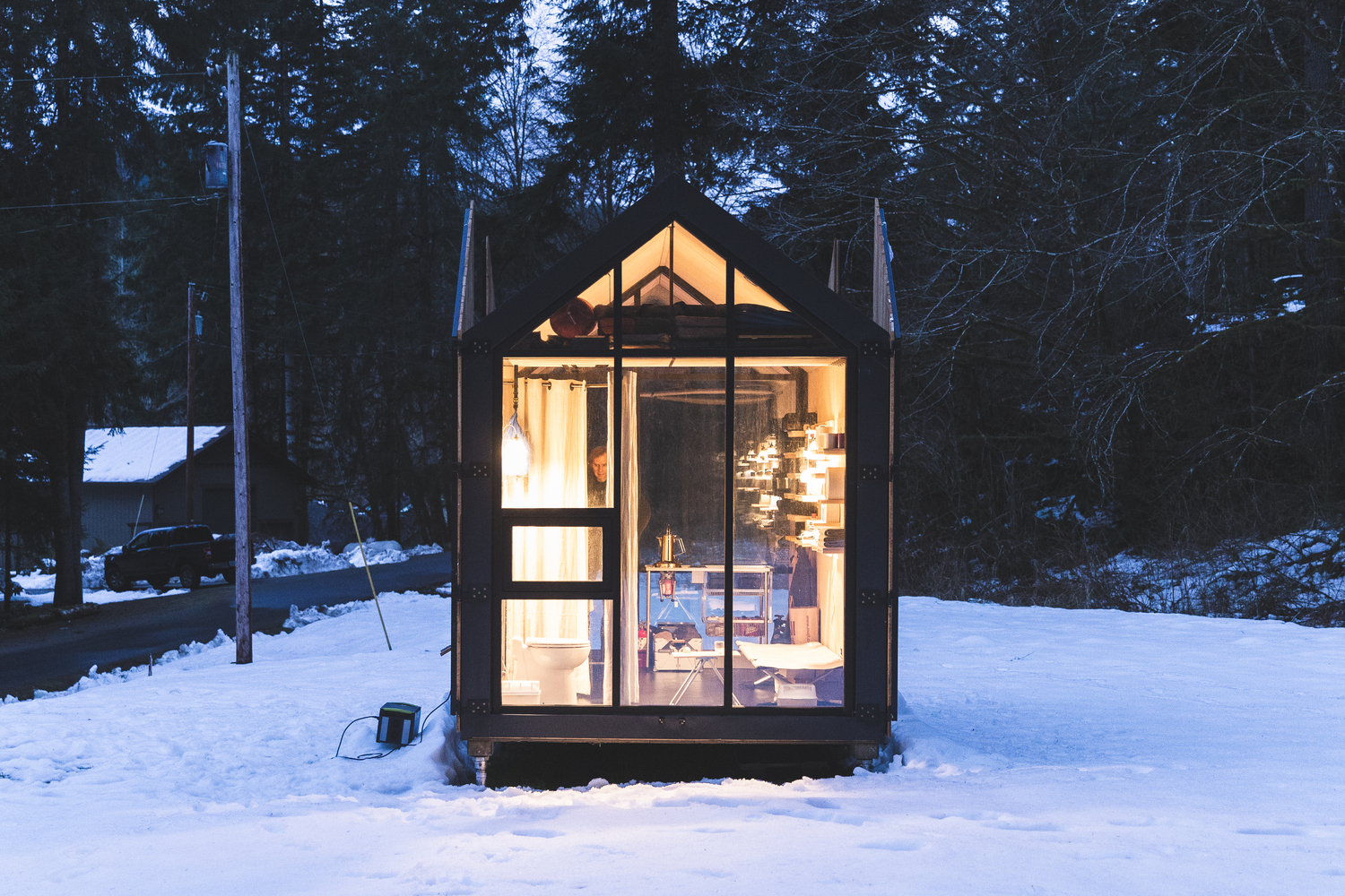 Famous Architect Introduces Brand-New “Mono” Drop Cabin – Adorable ...